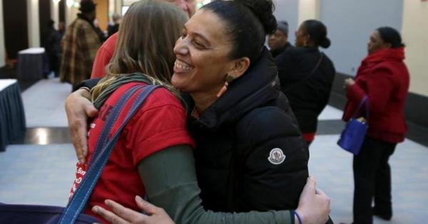 Striking Marriott Workers in Boston Reach Agreement With Hotels | Portside Striking Marriott Workers in Boston Reach Agreement With Hotels | Portside